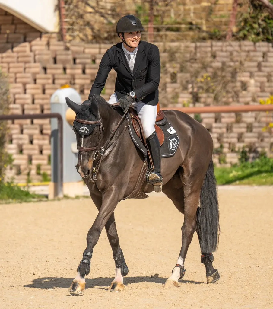 10 Tips to Communicate Better with your Horse – Ophena